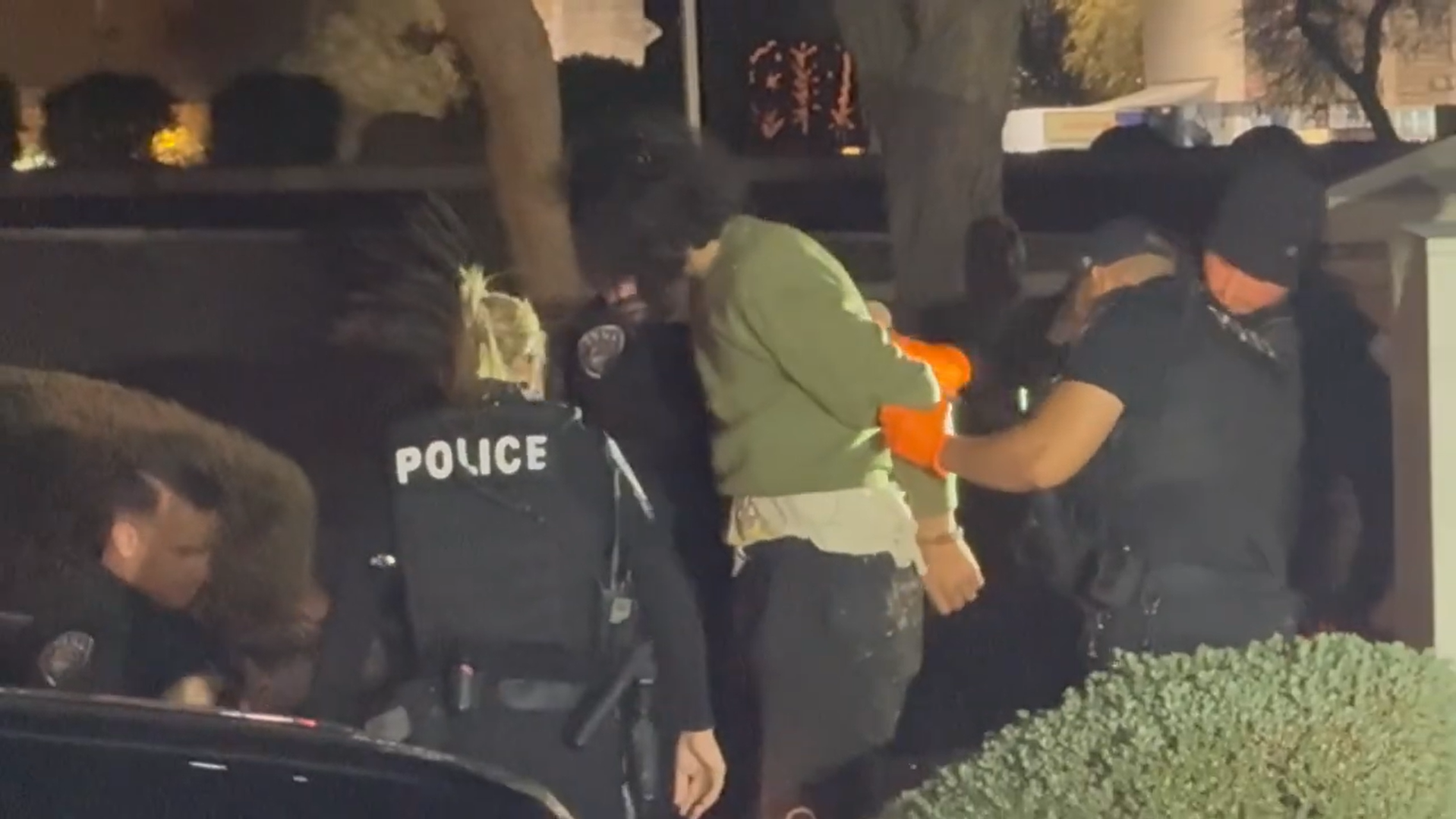 WATCH: Gun threat at McDonald’s sparks large police response, arrest ...