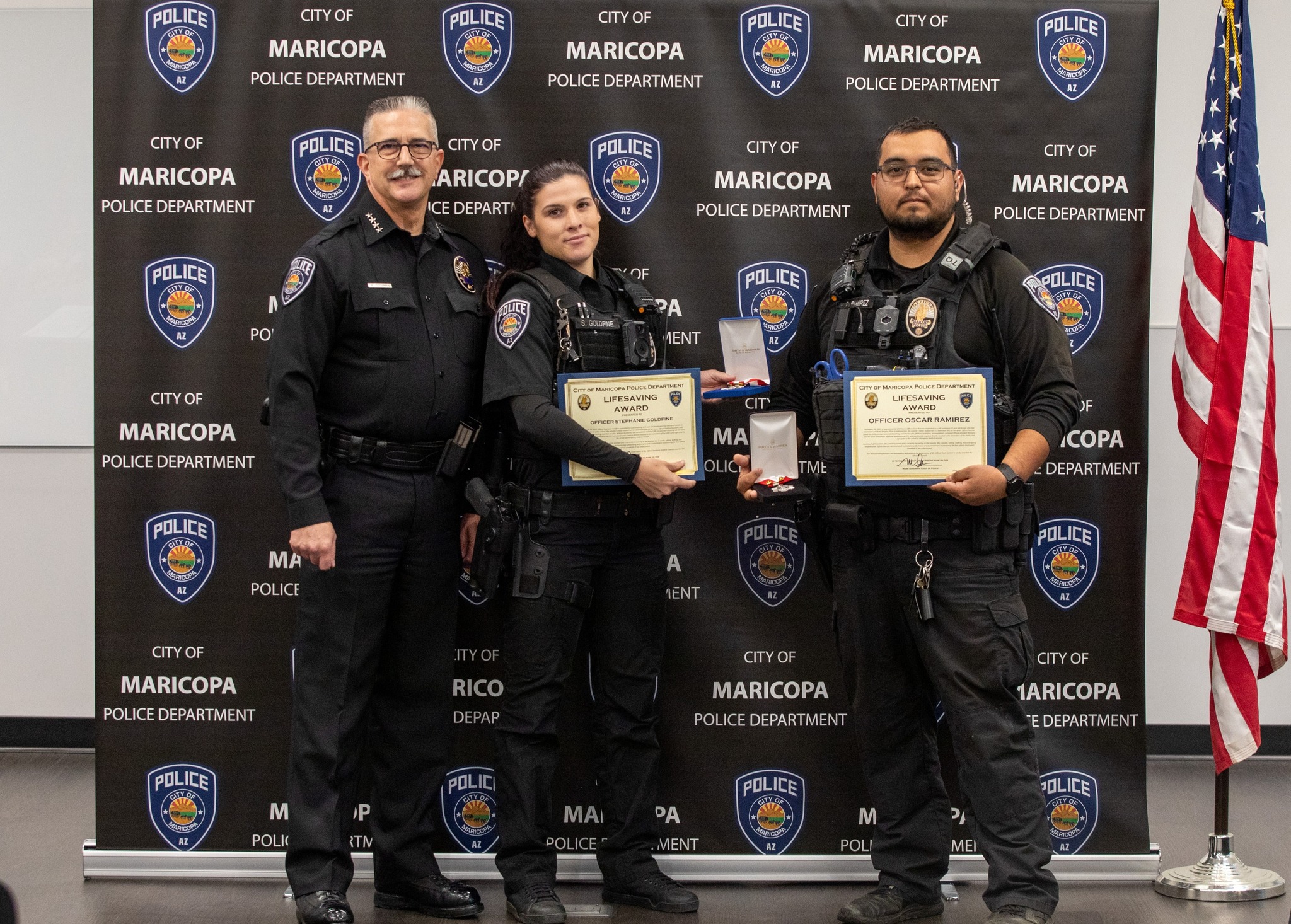 Officer shot at Maricopa Circle K receives Purple Heart, Medal of Honor ...